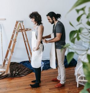 11 Reasons Why Painters Wear All-White Clothes